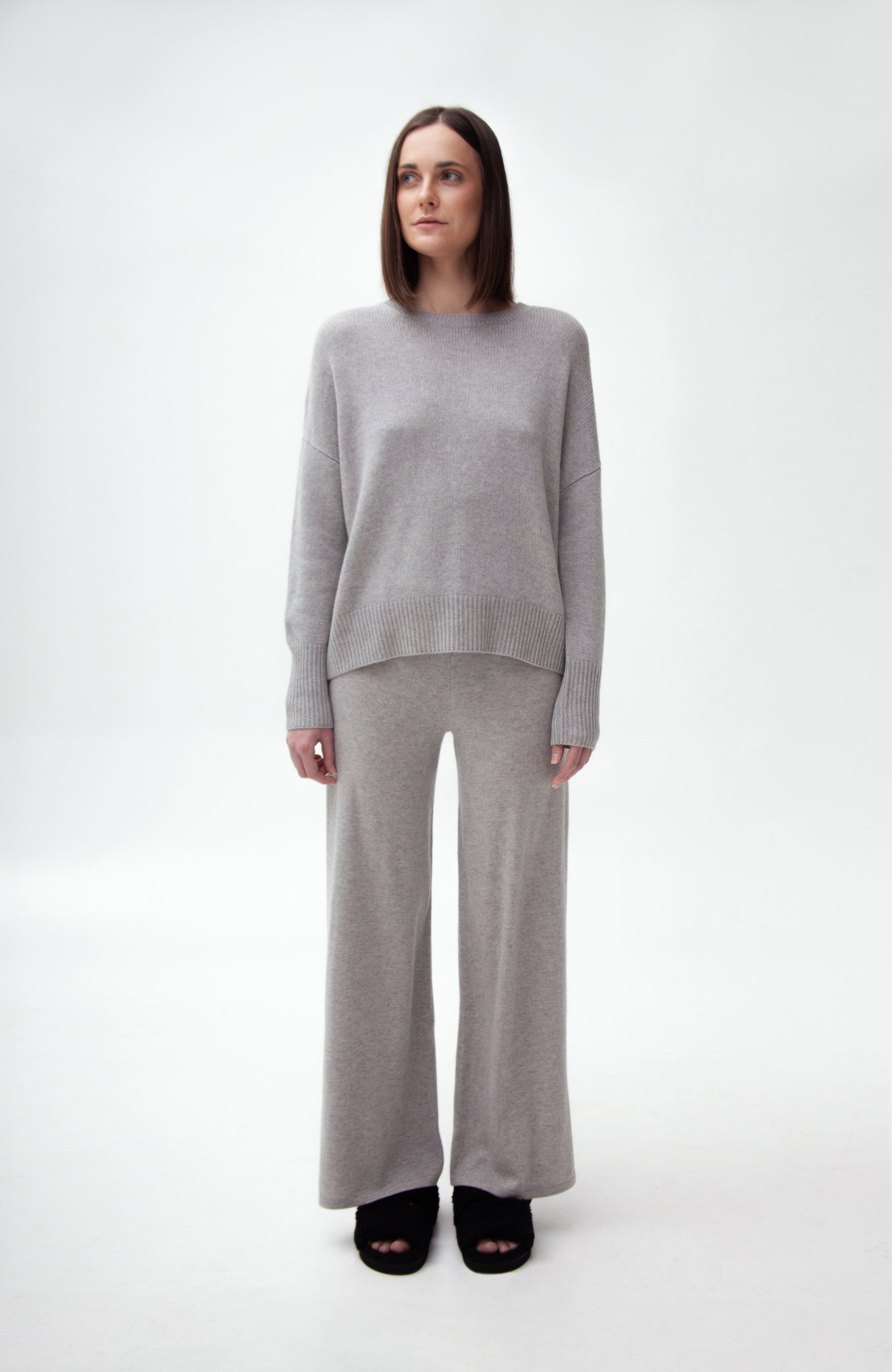 Relaxed-fit cashmere trousers MARLO - Shop Online at BEIGE | BROWN