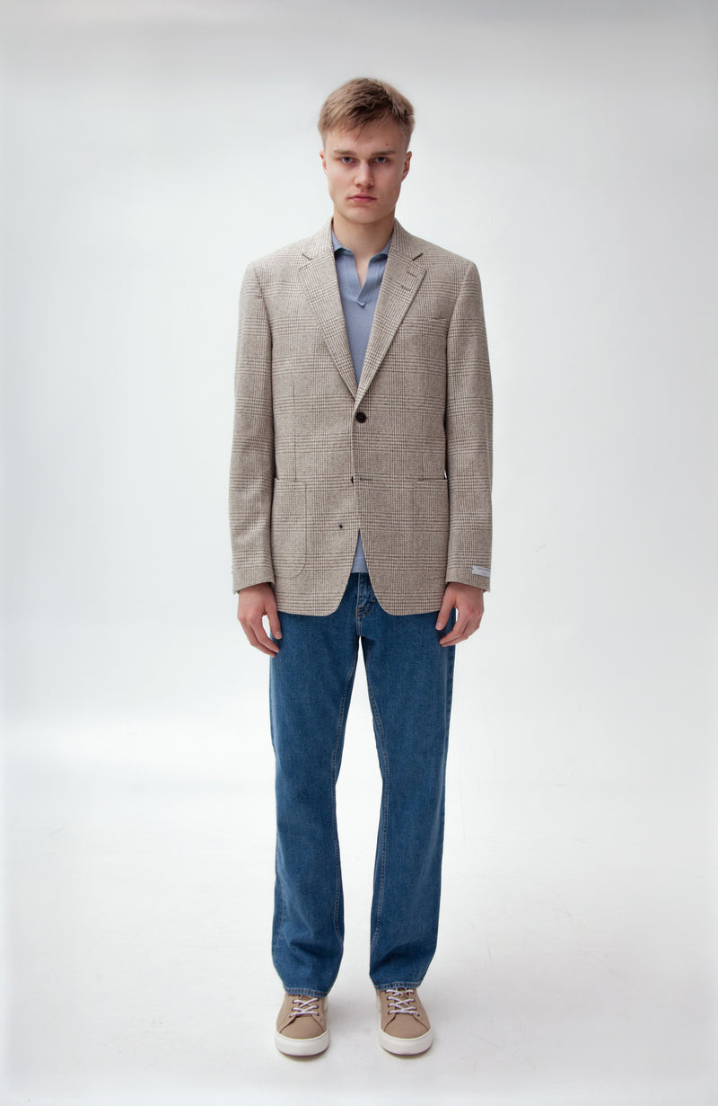 Neutral Colors Outfits for Men for Fall 2025