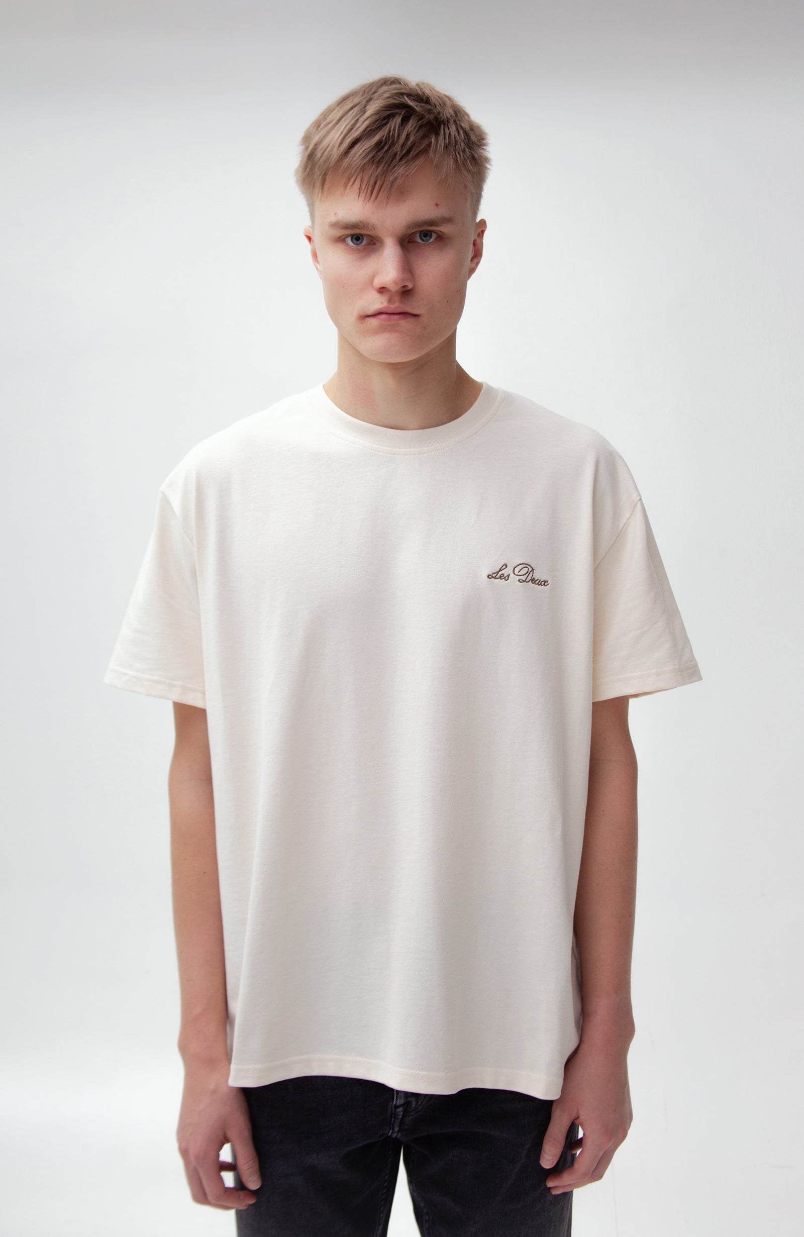 Crewneck Loose-Fit T-Shirt in Light Ivory / Walnut Monochrome Color ...